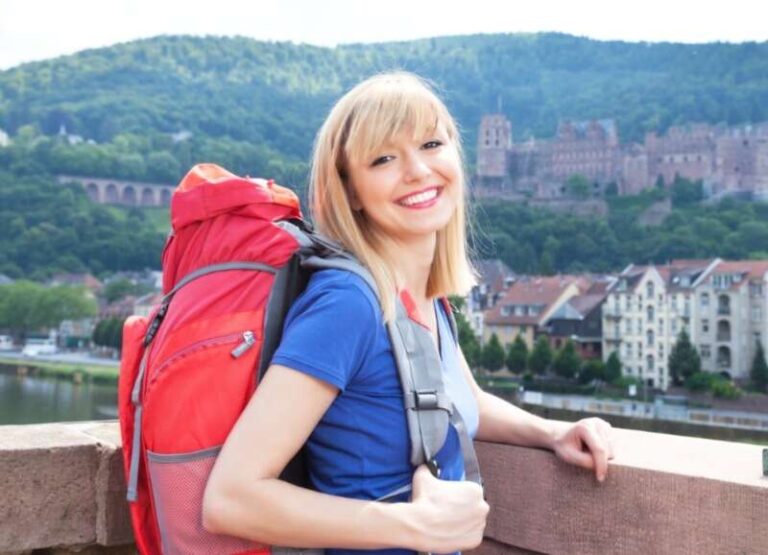 What Is Urban Backpacking? (Plus MUST-HAVE Items!) - Girls Who Travel