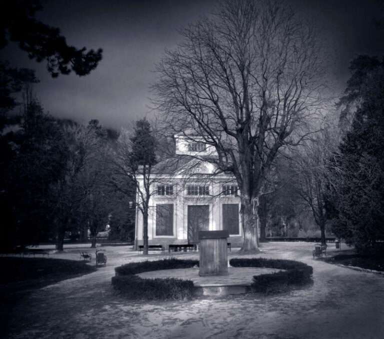 17 Most Haunted Houses In Indianapolis & Indiana - Girls Who Travel