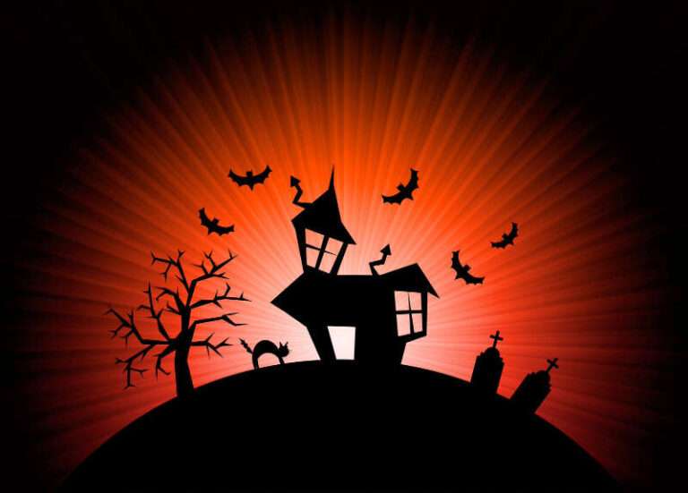 Best Haunted Houses In New England: 21 Most Spooky Places - Girls Who ...