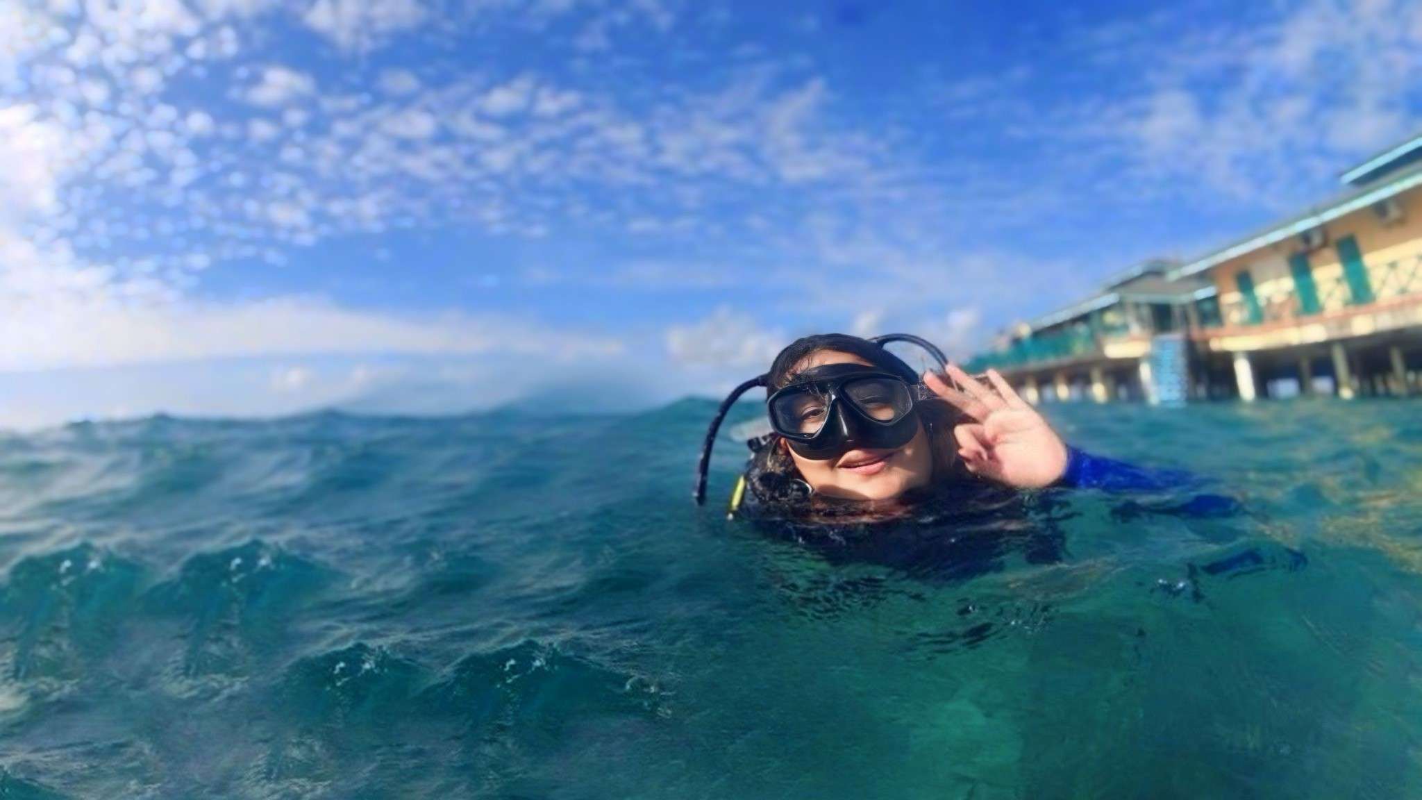 Diving in Maldives: Exploring the Captivating Underwater World - Girls ...